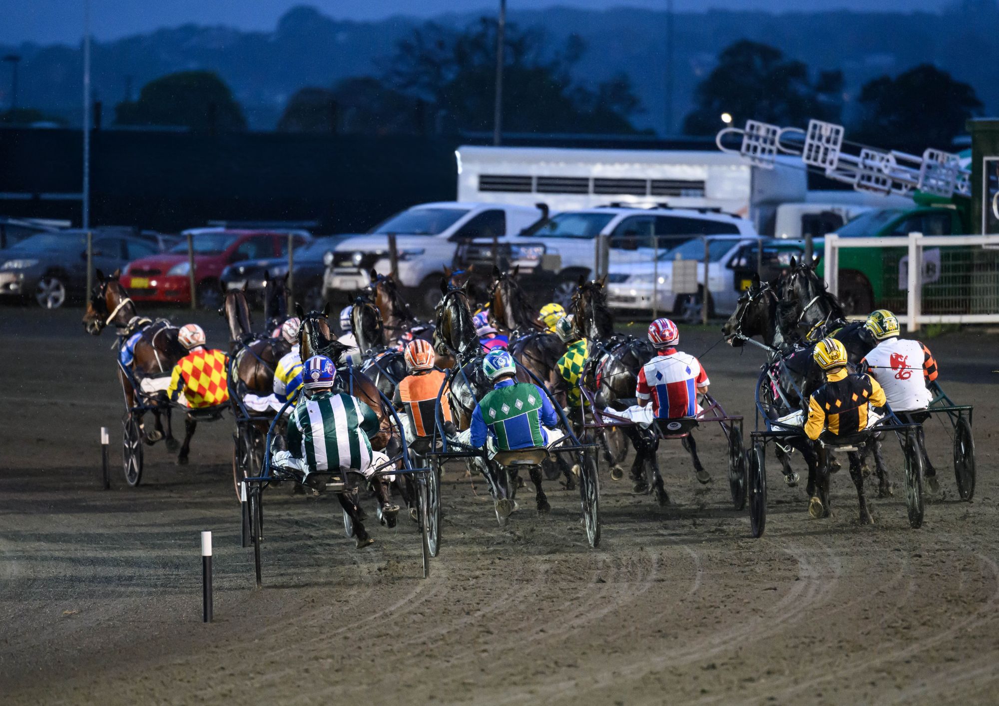 Friday night racing @ Newy Trots! » Newcastle Harness Racing Club